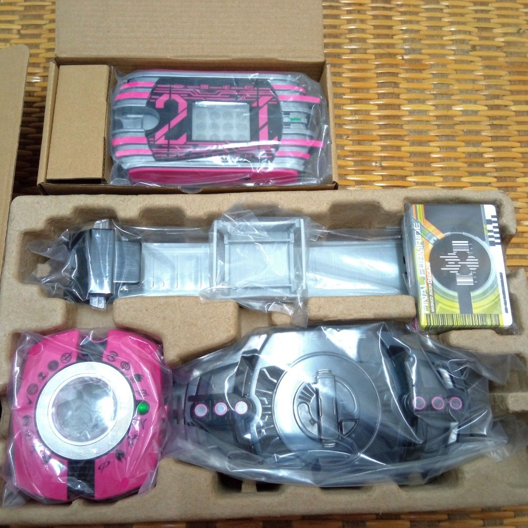 DX Neo Decade Driver & K-Touch 21 Kamen Rider Decade P-Bandai, Hobbies ...