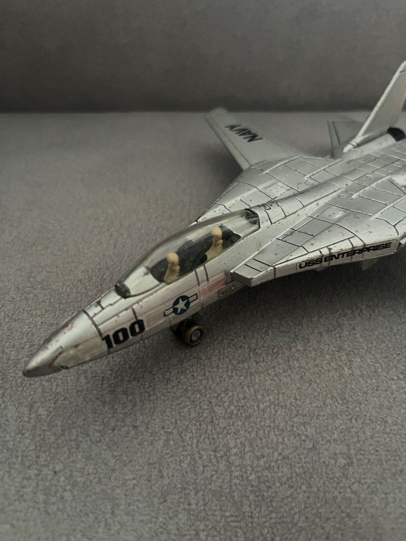 ERTL FORCE ONE DIECAST US NAVY GRUMMAN F14 TOMCAT JET FIGHTER IN SILVER ...