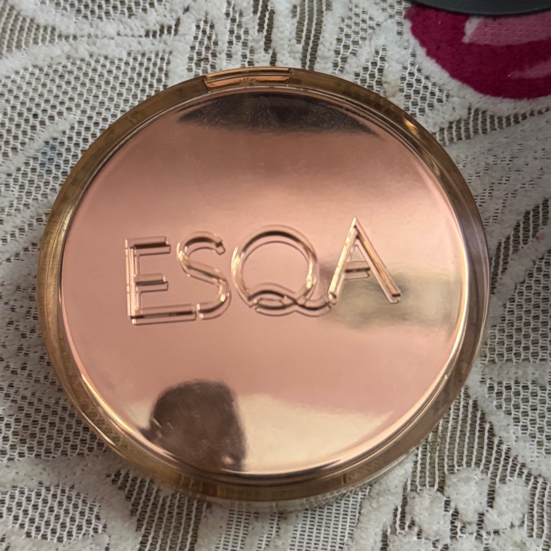 ESQA Flawless Cushion Serum GRANOLA (SATIN), Kesehatan & Kecantikan ...