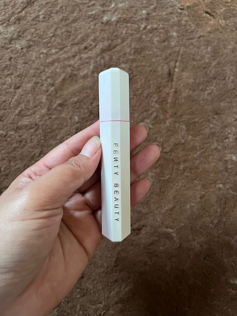 Fenty Beauty hydrating lip stain, Kesehatan & Kecantikan, Rias Wajah di ...
