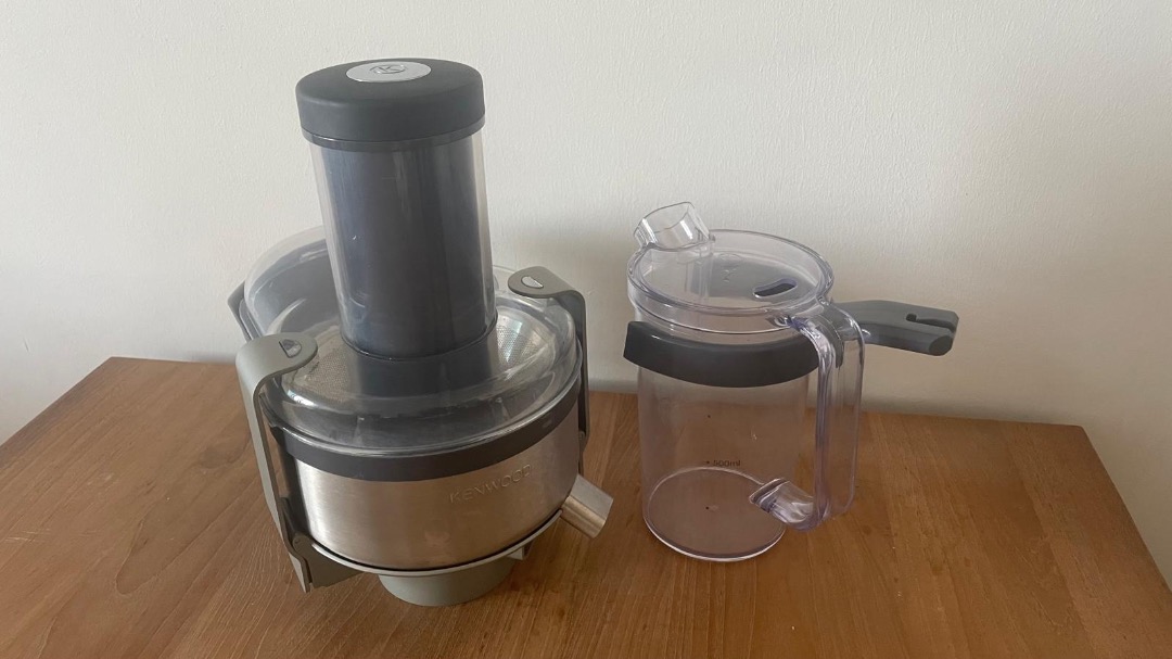 KENWOOD Juice Extractor Attachment AT641, TV & Home Appliances, Kitchen ...
