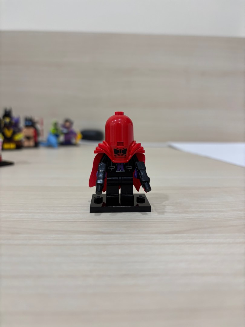 Lego DC Red Hood Minifigure, Hobbies & Toys, Toys & Games on Carousell
