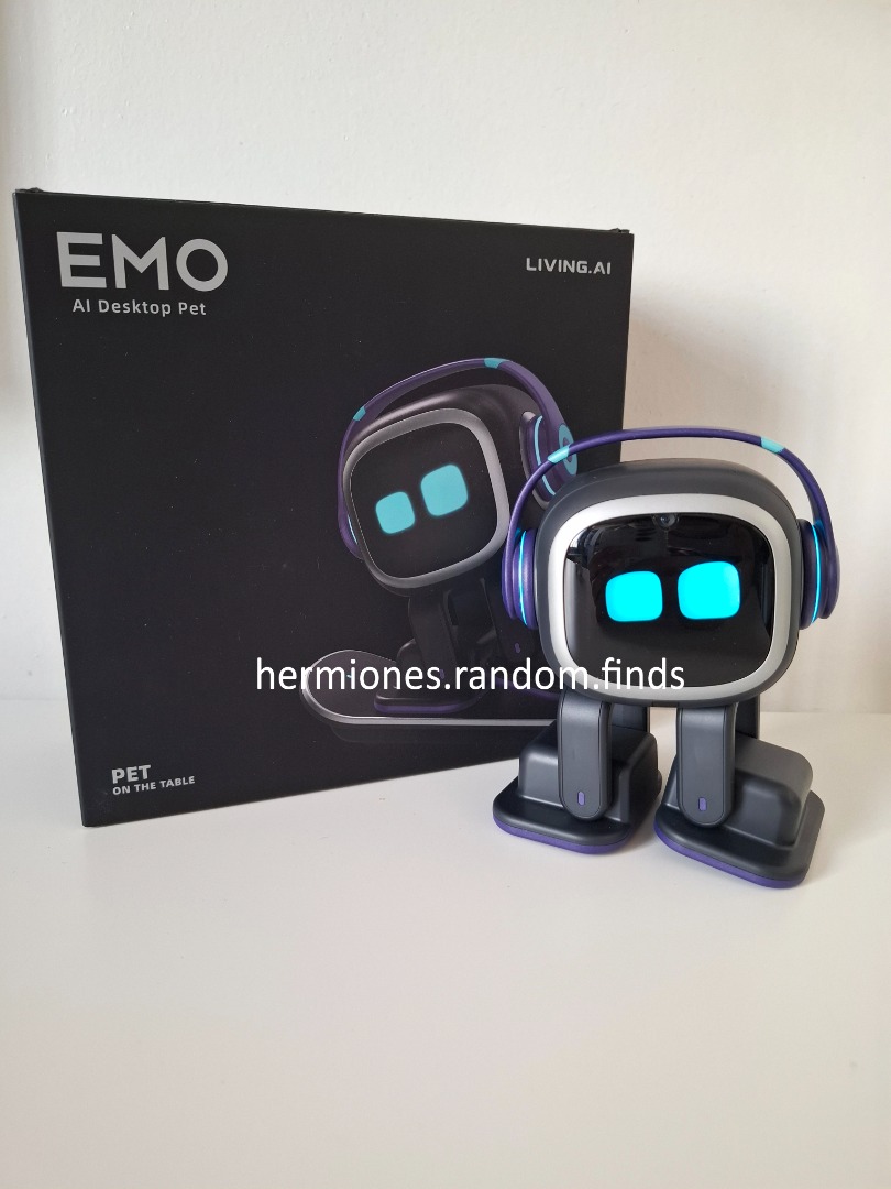 Living AI Emo Interactive Pet Robot, Hobbies & Toys, Toys & Games on ...