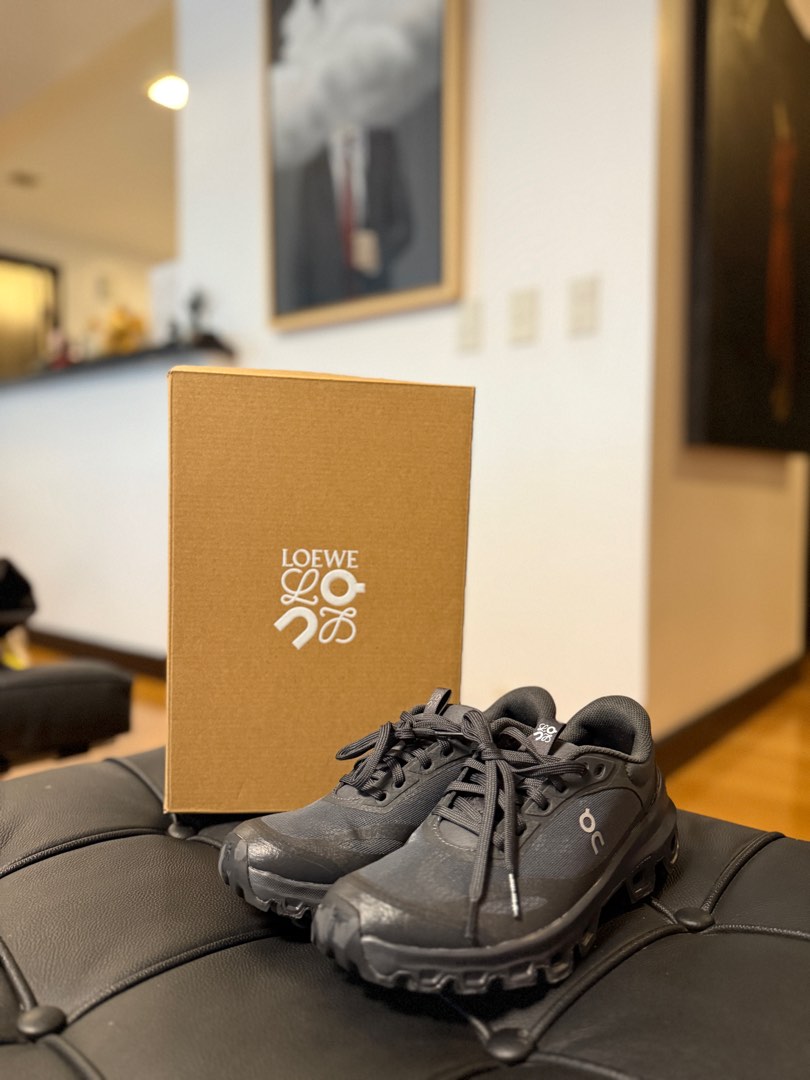 LOEWE x OC Cloudventure 2.0, Women's Fashion, Footwear, Sneakers on ...