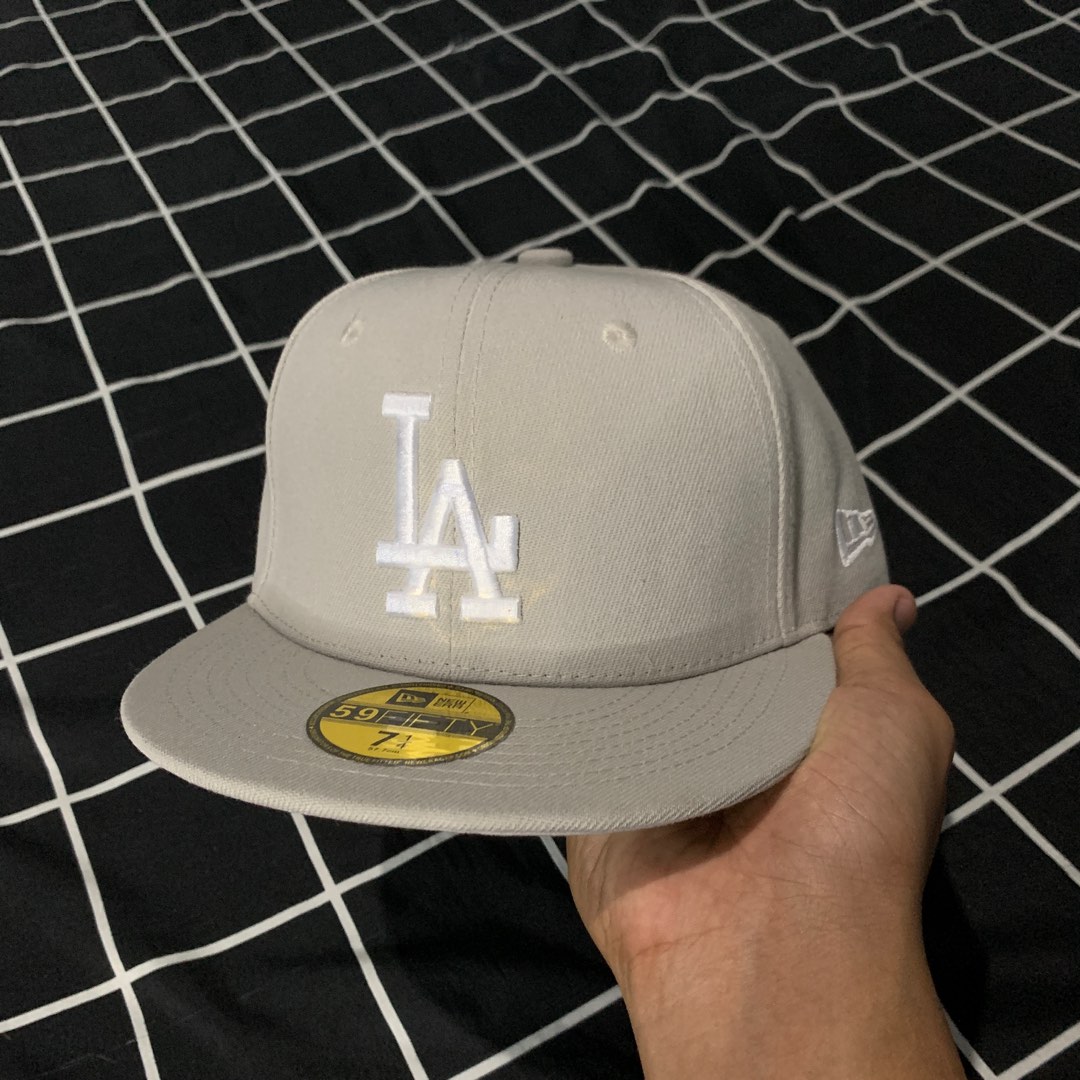LOS ANGELES CLOSE CAP, Men's Fashion, Watches & Accessories, Caps ...