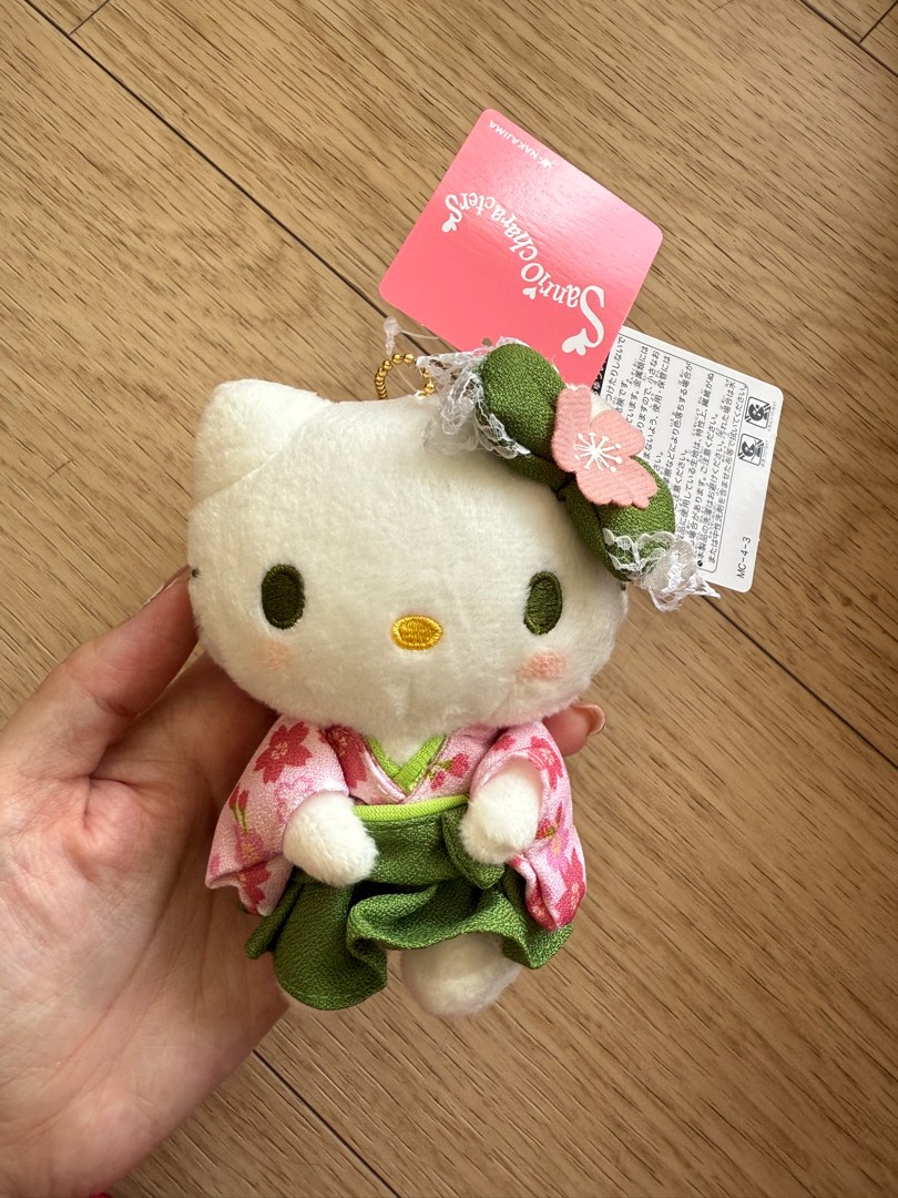 Matcha sakura hello kitty keychain from Nagoya, Hobbies & Toys, Toys ...