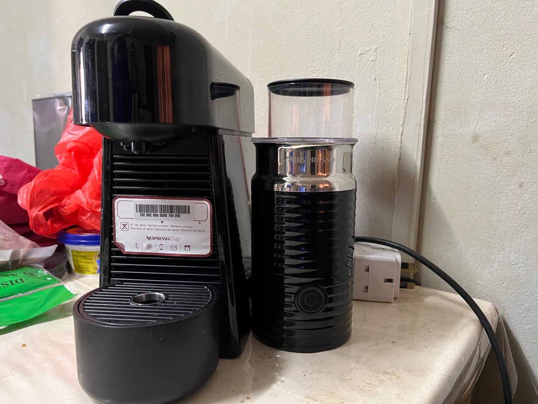 Nespresso Essenza Plus D45, TV & Home Appliances, Kitchen Appliances ...