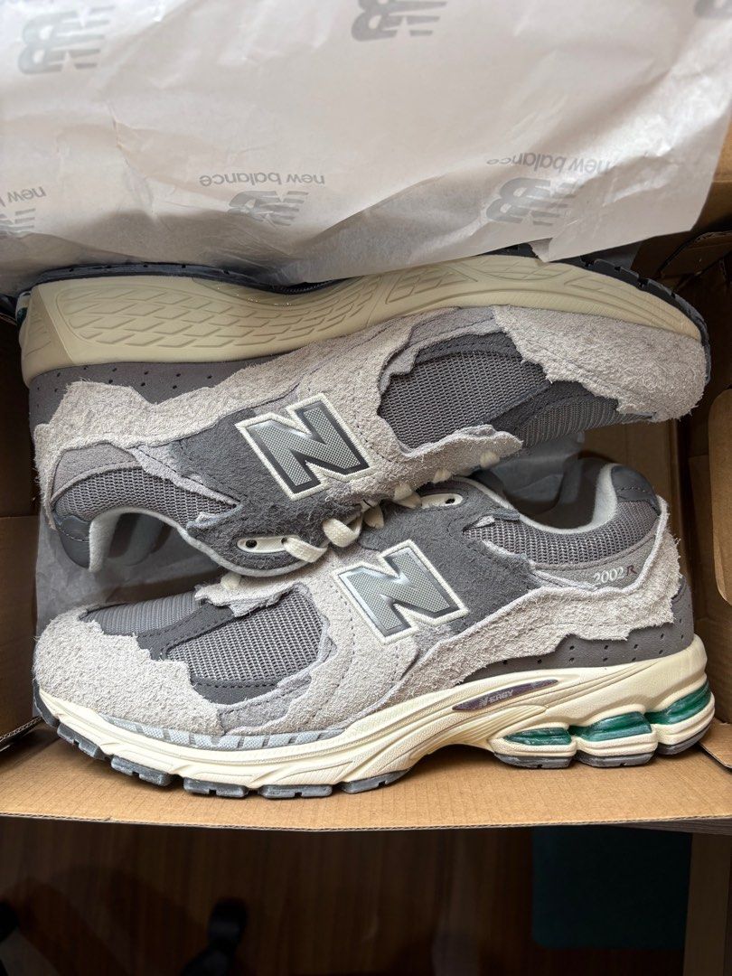 New Balance 2002r Protection Pack Raincloud, Men's Fashion, Footwear ...