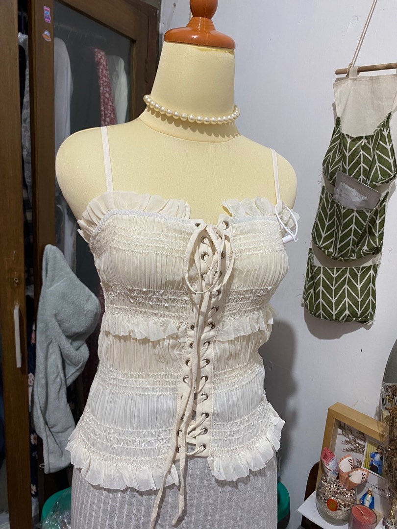 HARGA NETT NEW with tag tanktop putih tali vintage ruffle korean ...