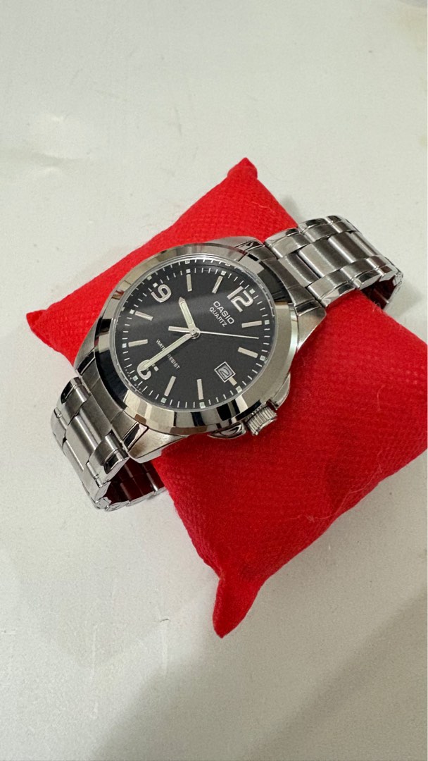 ORIGINAL Casio Quartz Japan Movement, Luxury, Watches on Carousell