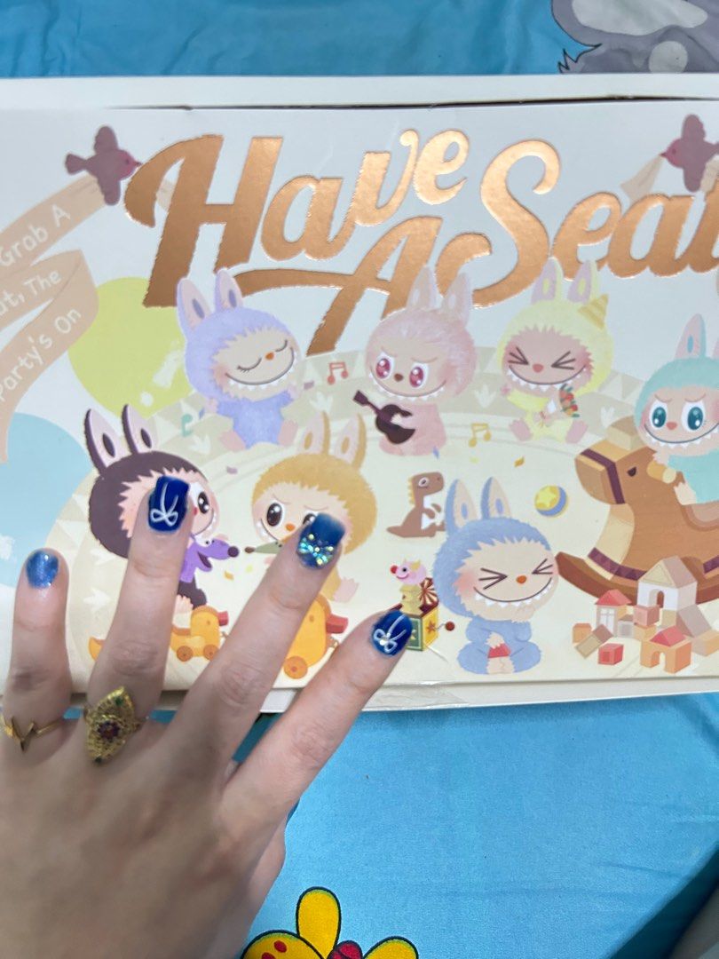 POPMART LABUBU V2 ORI BABA BARU, Barang Yang Dicari di Carousell