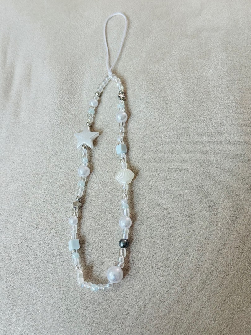 Pretty seashell starry handphone charm, Women's Fashion, Jewelry ...