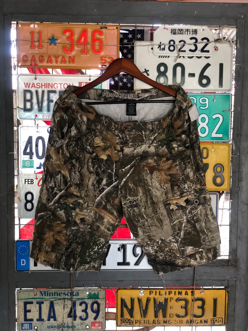 Realtree six pocket short(cut-off), Men's Fashion, Bottoms, Shorts on ...
