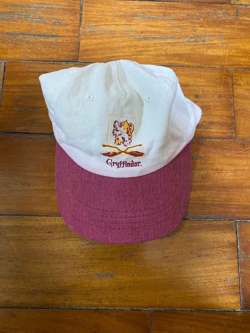 Rubi x Harry Potter Gryffindor Cap, Men's Fashion, Watches ...