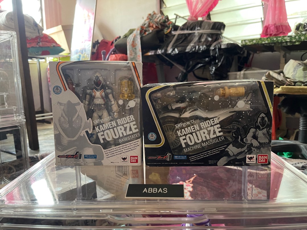 Shf Kamen Rider Fourze & Machine Massigler, Hobbies & Toys, Toys ...