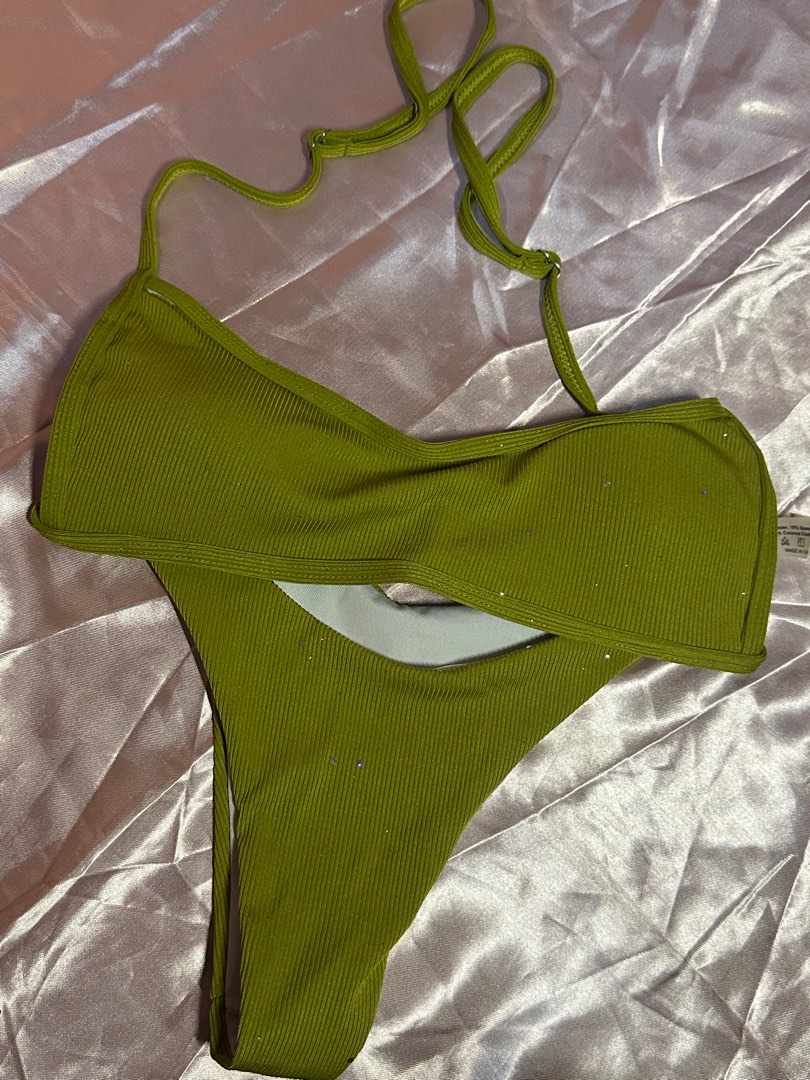 USED ONCE, BIKINIS, Women's Fashion, Swimwear, Bikinis & Swimsuits on ...