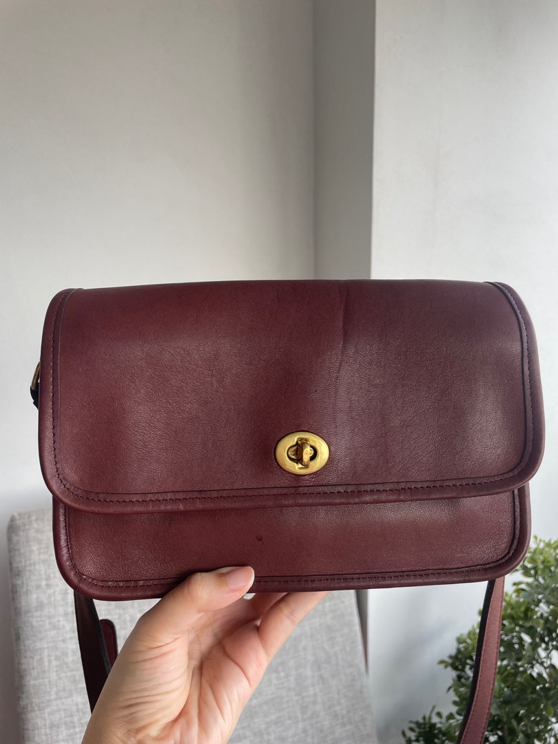 Vintage Coach Compartment Bag in Burgundy (full grain glove tanned ...