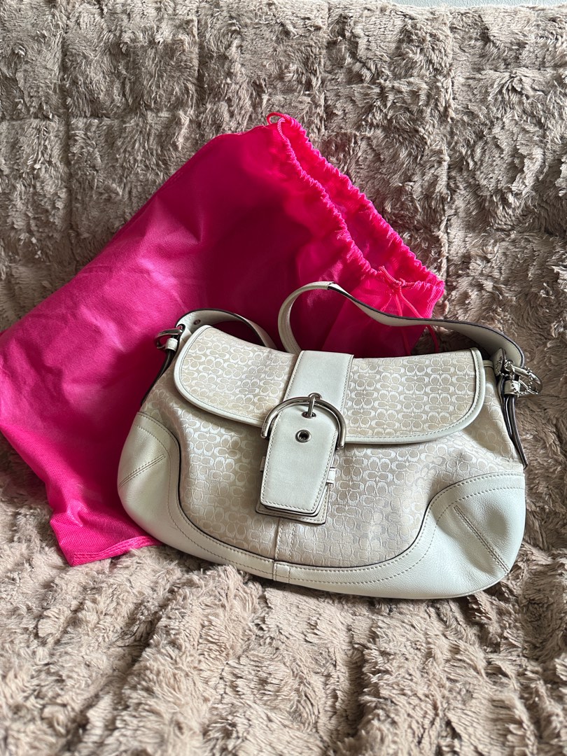 [Vintage] Coach Soho Medium, Luxury, Bags & Wallets on Carousell