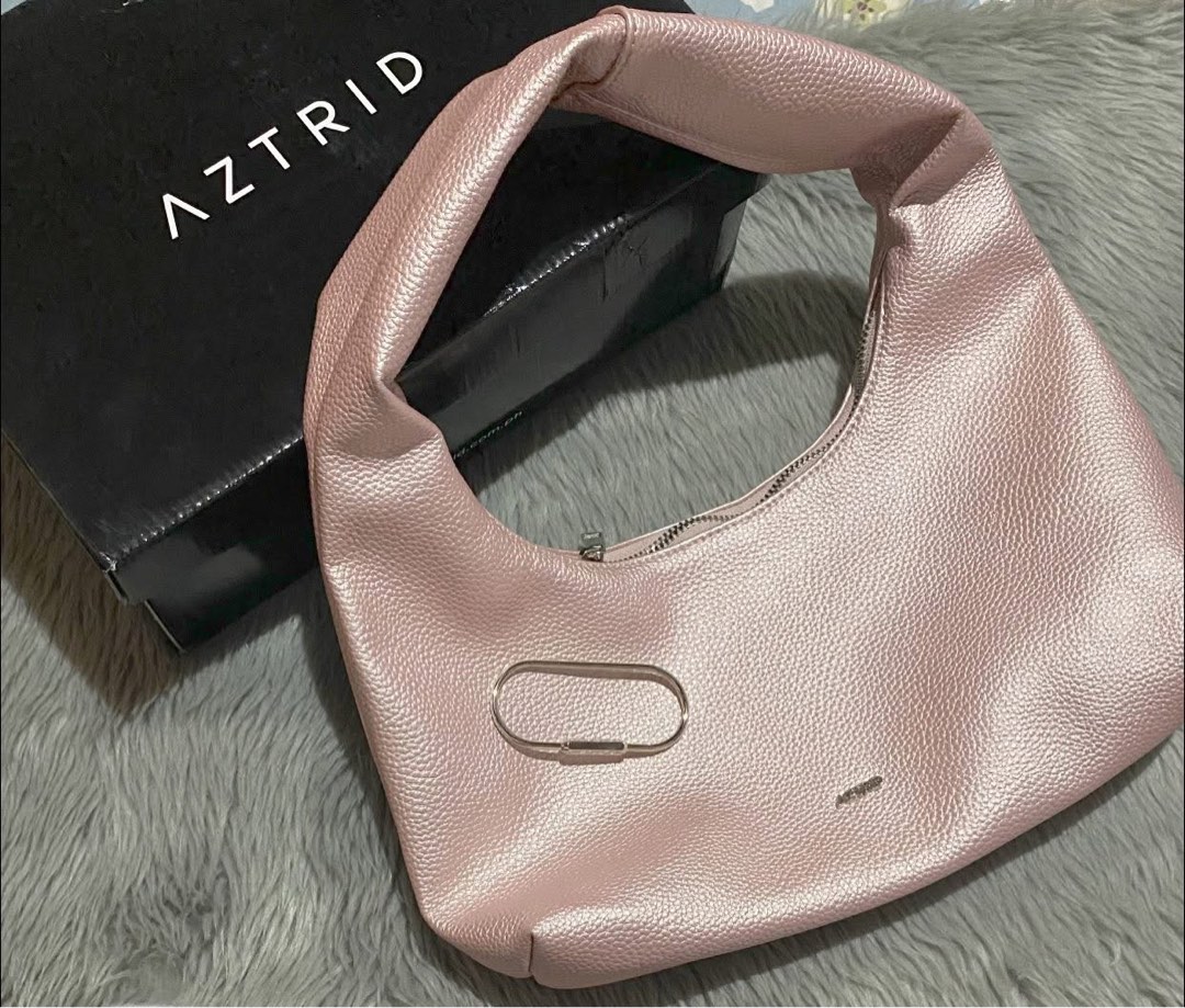 AZTRID BAG, Women's Fashion, Bags & Wallets, Tote Bags on Carousell