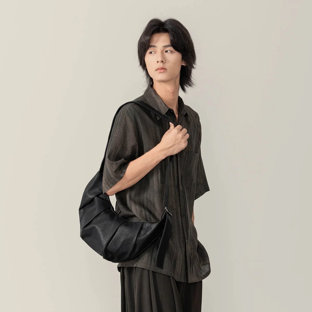 BRANDNEW Moitie De Petale Japan Pleated Waxed Leather Croissant ...