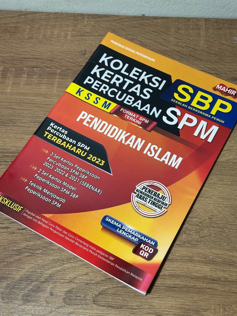 Buku Latihan SPM Pendidikan Islam (KSSM), Hobbies & Toys, Books ...