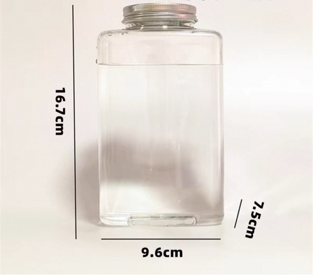 Clear Plastic Bottles (for betta fish) with Silver Lids, Pet Supplies ...