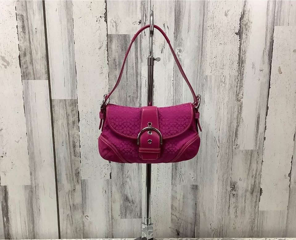 CRIMSON PINK SOHO RARE, Luxury, Bags & Wallets on Carousell