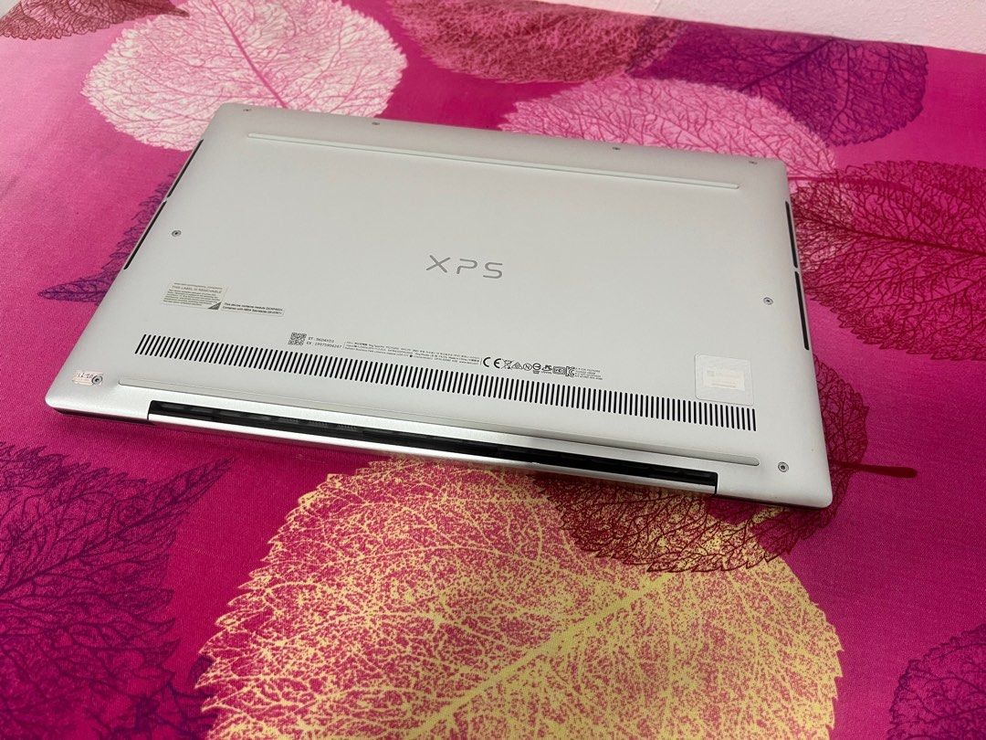 Dell XPS 13 4K Touchscreen Display | i7-10th Gen | 32GB RAM | 512GB SSD ...