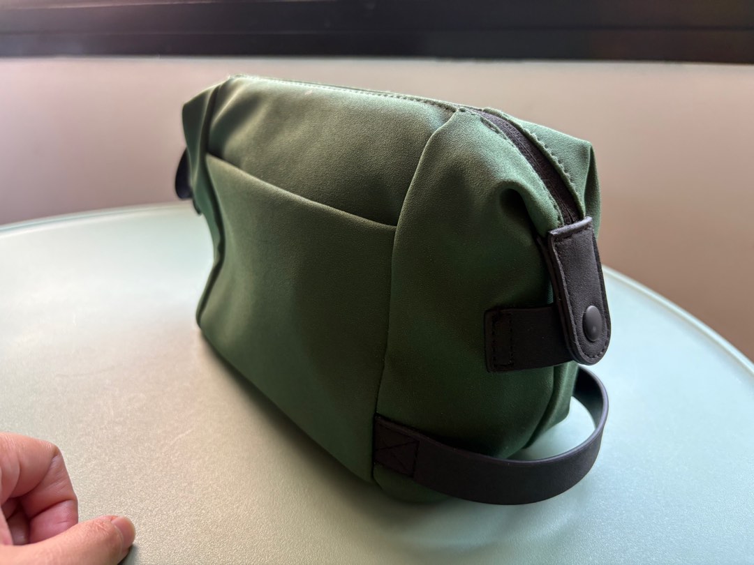 green camera bag, Photography, Photography Accessories, Camera Bags ...