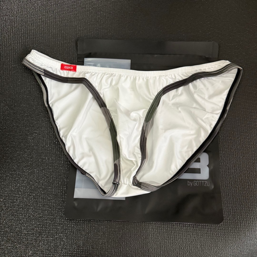 GX3: Bikini Underwear (M size), 男裝, 褲＆半截裙, 內褲 boxer - Carousell