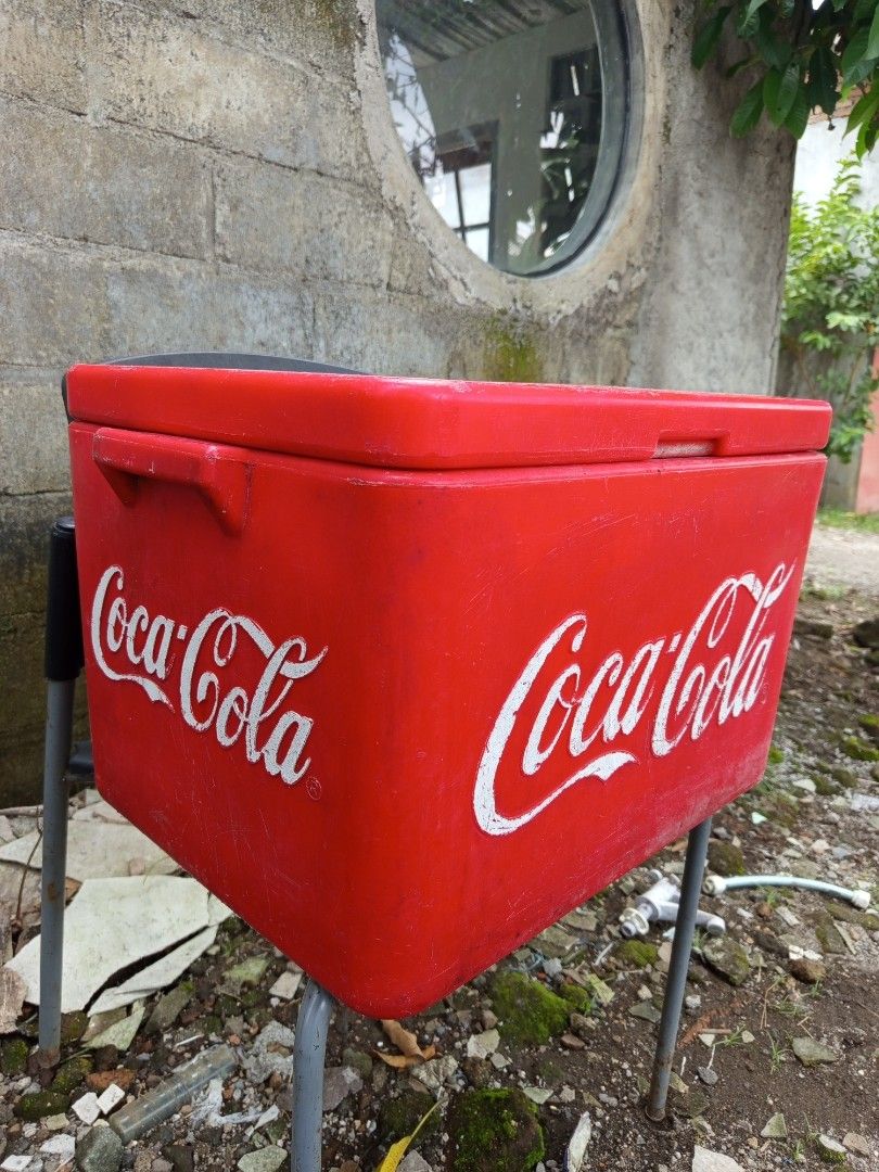 Ice Box Vintage Original Coca Cola Company, Antik, Pajangan di Carousell