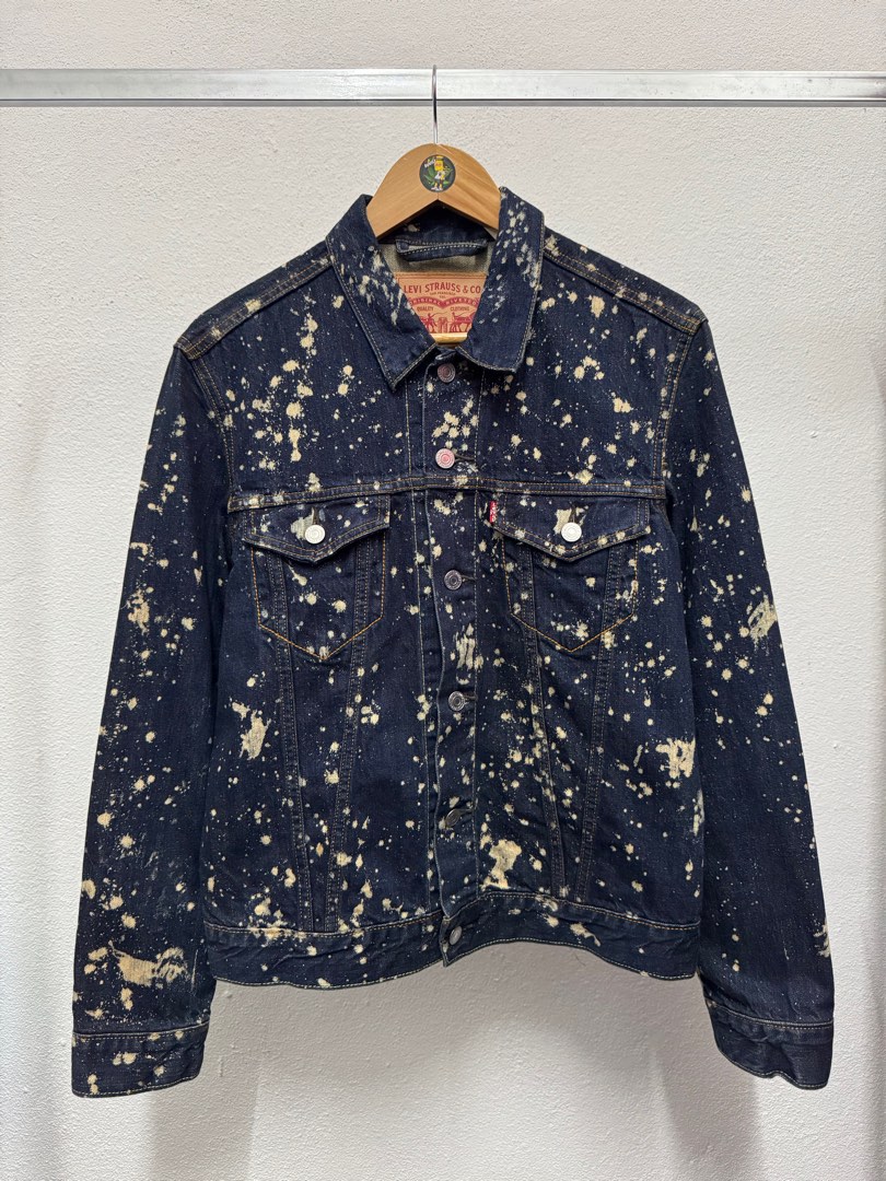 Levis Splatter Paint Trucker Denim Jacket, Men's Fashion, Coats ...