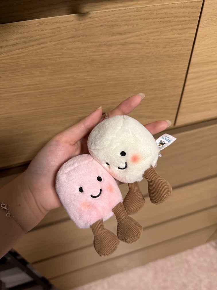 Marshmallow Jellycat Keychain, Hobbies & Toys, Toys & Games on Carousell
