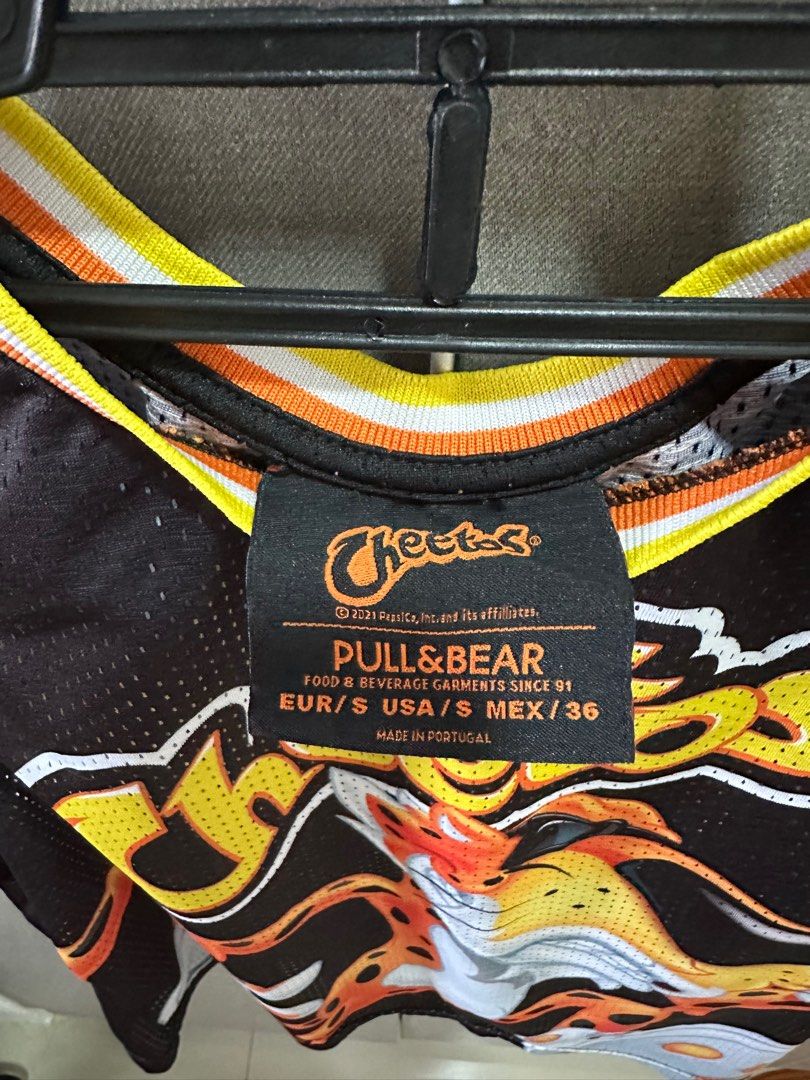 Pull & Bear Cheetos Tank Top, Men's Fashion, Activewear on Carousell