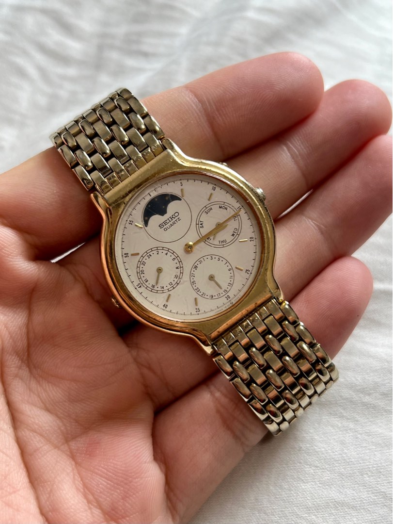 Seiko Moon Phase Quartz Watch, Men's Fashion, Watches & Accessories ...