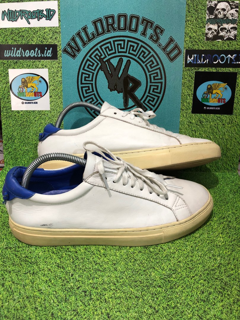 Sepatu givenchy not salomon nb converse adidas, Fesyen Pria, Sepatu ...