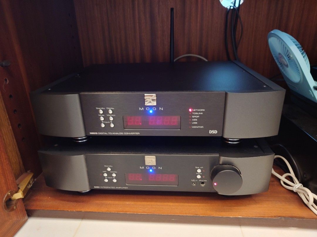 Simaudio Moon 340i amplifier, Audio, Soundbars, Speakers & Amplifiers ...