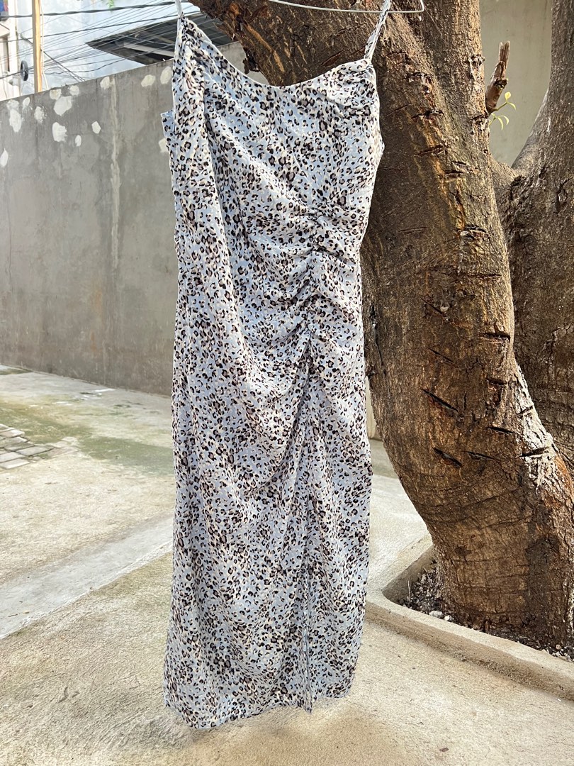 slip dress tali satu setali, dress pantai, summer dress. midi dress ...