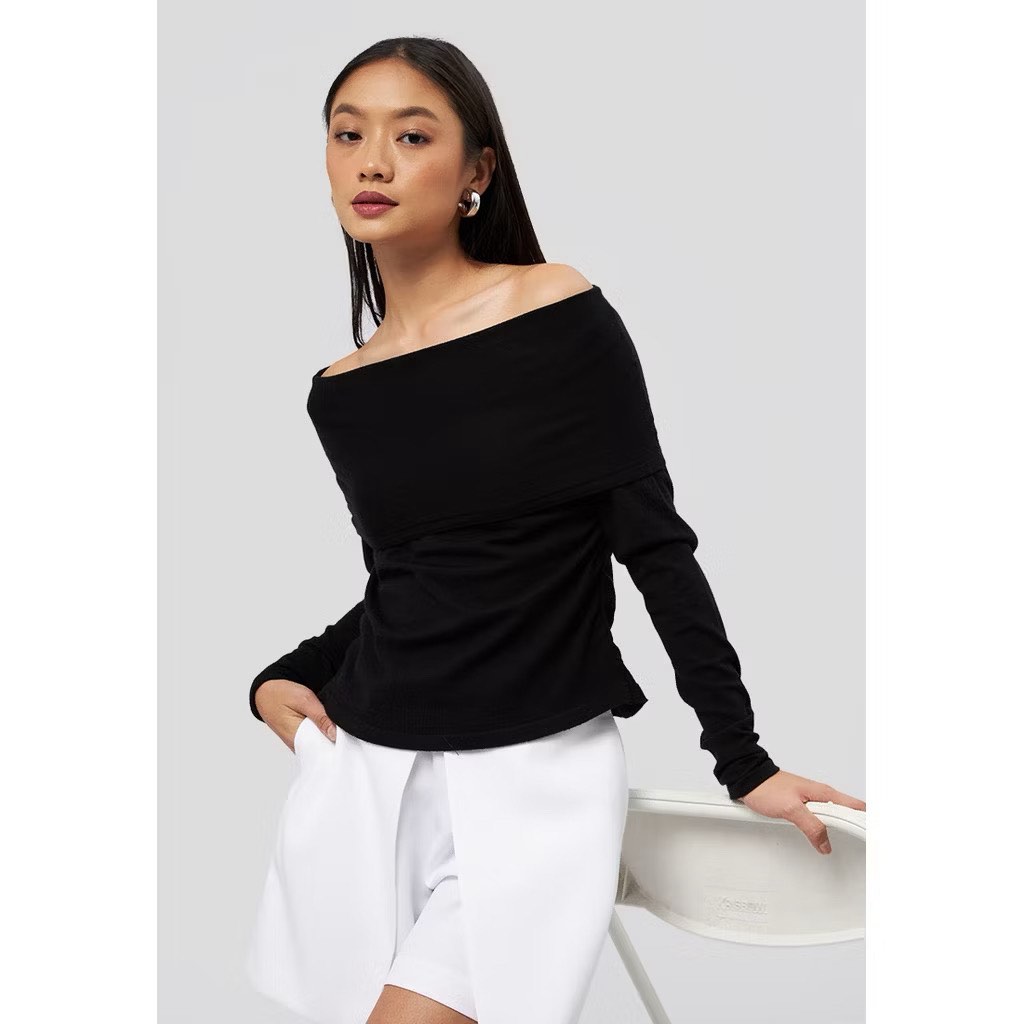 The Executive Off Shoulder Black Top, Fesyen Wanita, Pakaian Wanita ...