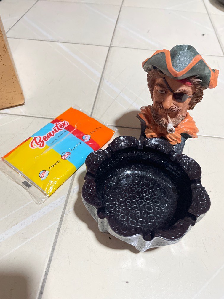 vintage Bossons chalkware pirate head figurine ashtray ash tray ...