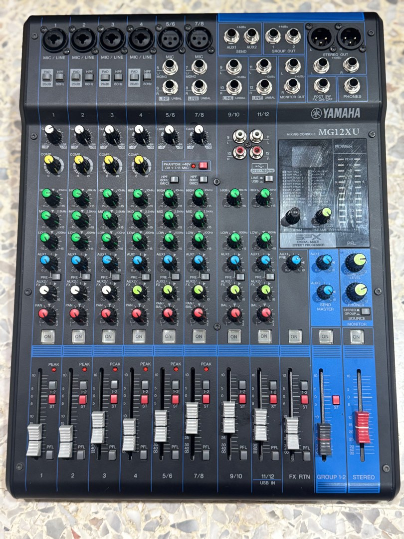 Yamaha MG12XU 12-Channel Mixer and Effects (MG 12XU), Audio, Portable ...