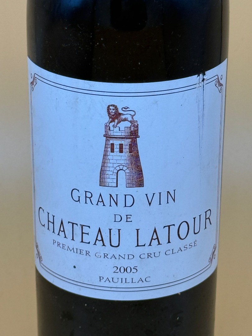 【0025】拉圖 Latour 2005｜RP100滿分｜酒標瑕疵｜超值收藏價 $4,600, 嘢食 & 嘢飲, 酒精飲料 - Carousell
