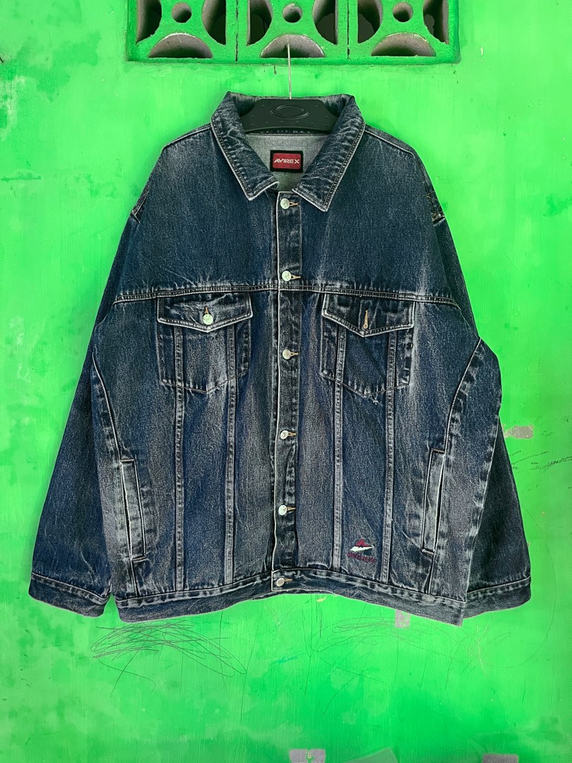 Avirex denim jacket, Fesyen Pria, Pakaian , Baju Luaran di Carousell