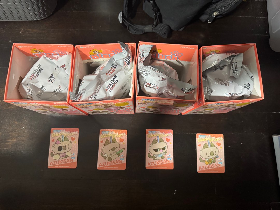 Azukisan Azuki Campus Plush Keychain, Hobbies & Toys, Toys & Games on ...