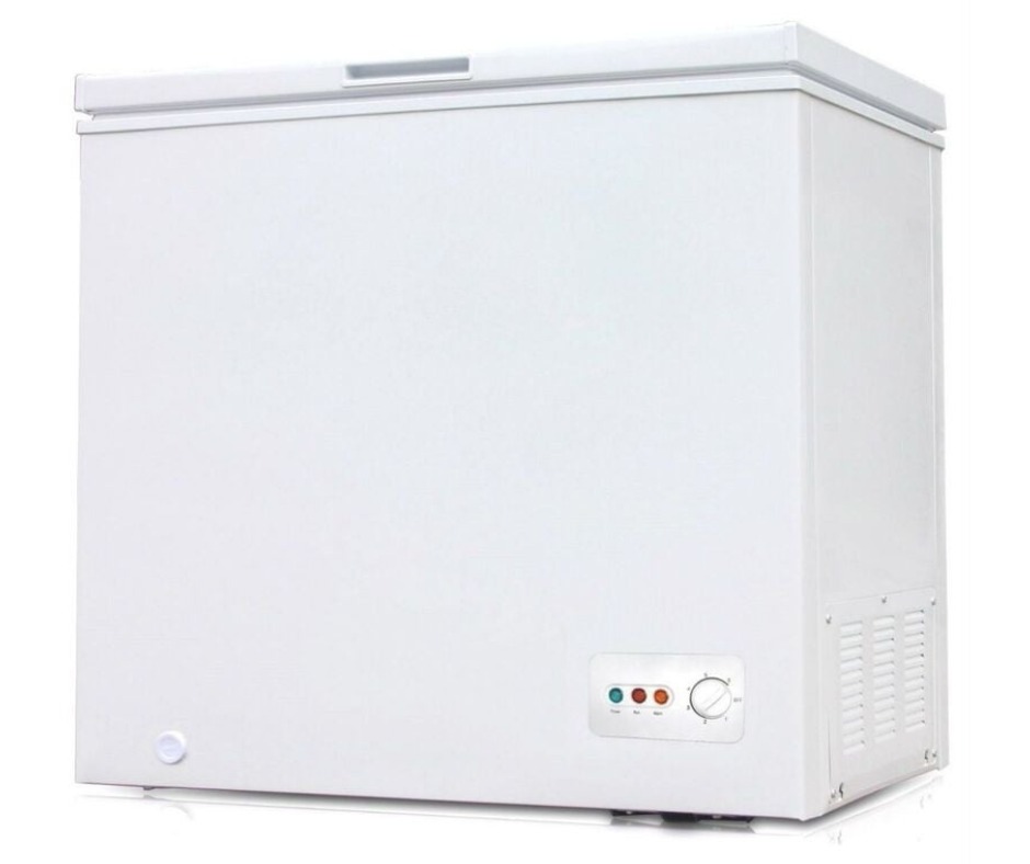 Deep Chest Freezer 200L – Large Capacity, Easy Drain, Kitchen ...