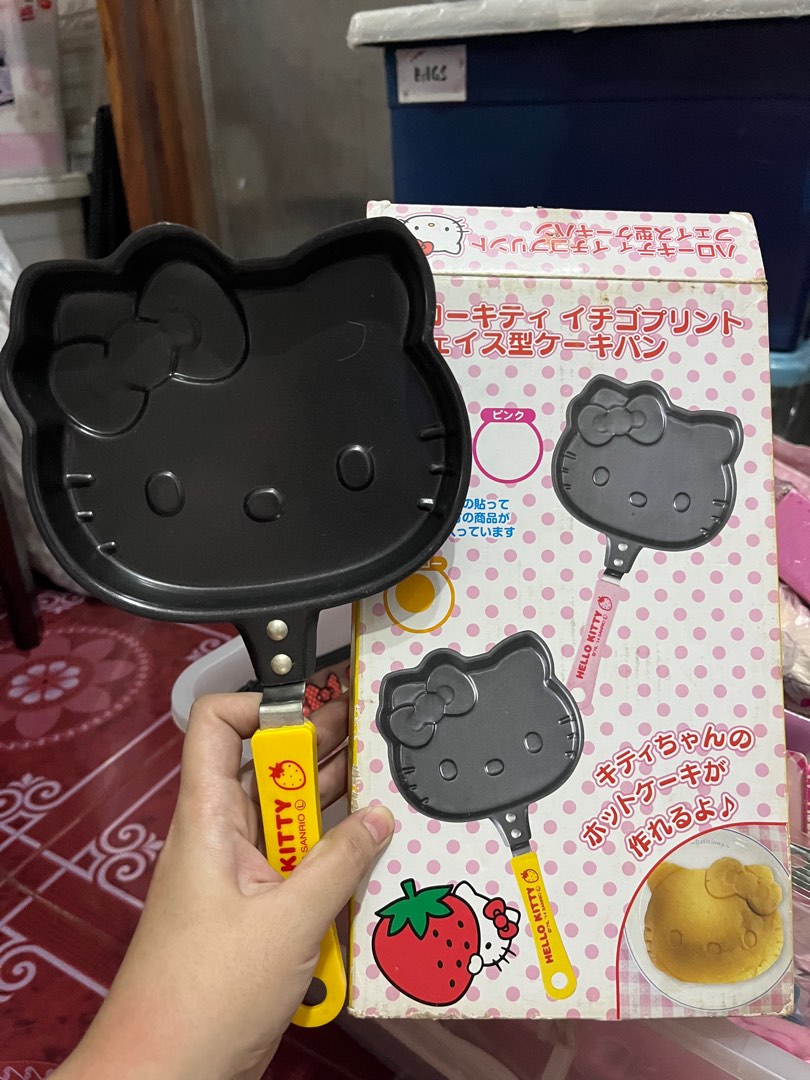 Hello Kitty Pan from Japan, Furniture & Home Living, Kitchenware ...