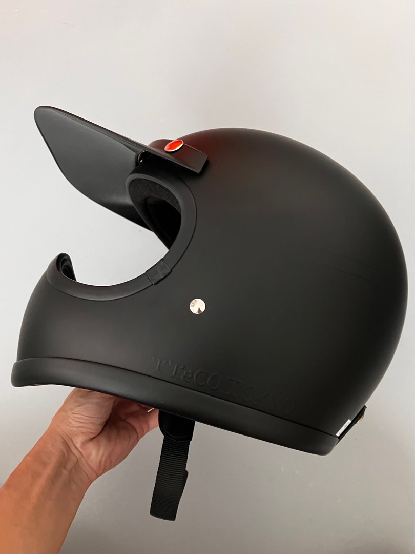 Tt&co full face helmet, Motorcycles, Motorcycle Apparel on Carousell