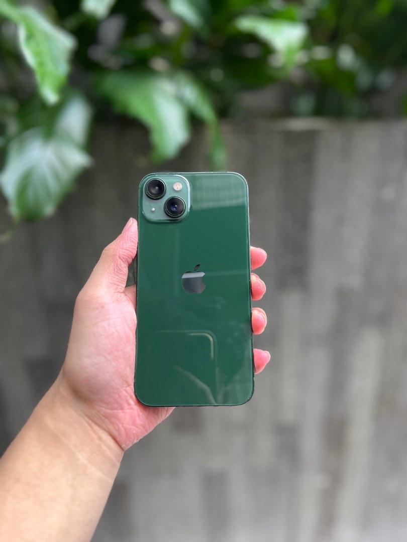 iPhone 13 Basic 256 Resmi iBox, Telepon Seluler & Tablet, iPhone ...