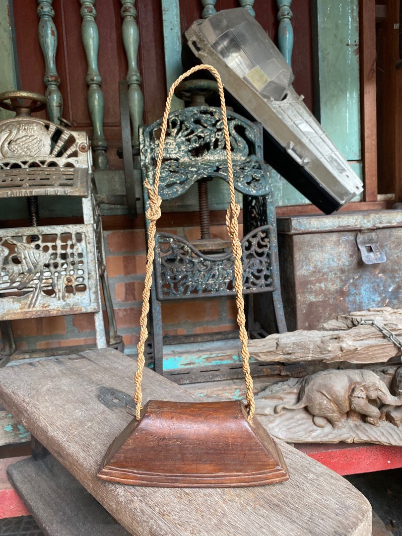 Loceng Kerbau Kayu Antik, Hobbies & Toys, Collectibles & Memorabilia ...