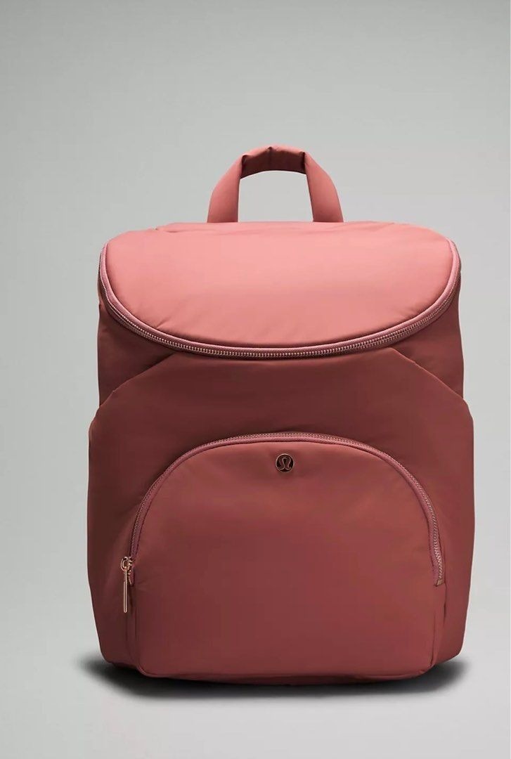 Lululemon New Parent Backpack 17L, 女裝, 手袋及銀包, 背囊 - Carousell